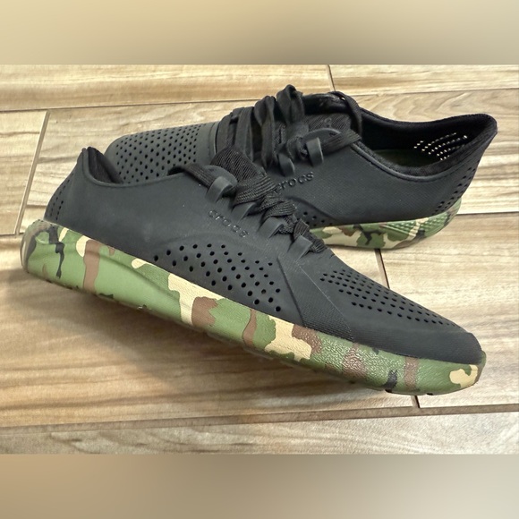 CROCS | Shoes | Crocs Literide Pacer Sneakers Athletic Shoesblackcamo ...